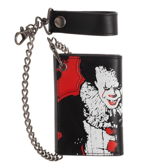 Bioworld | Bags | It Pennywise The Clown Chain Wallet Trifold Horror ...